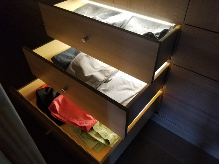 Best LED Lighting Solutions to Make Your Walk-In Closet More Luxurious ...